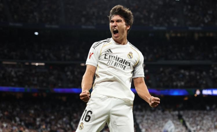 « L’aligner avec Mbappé pourrait être une bonne idée » : Gonzalo Garcia ...