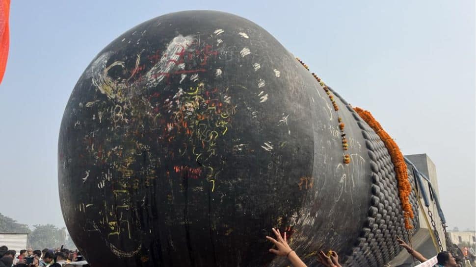World's largest shivling: Made from single stone, measures 33 feet tall ...