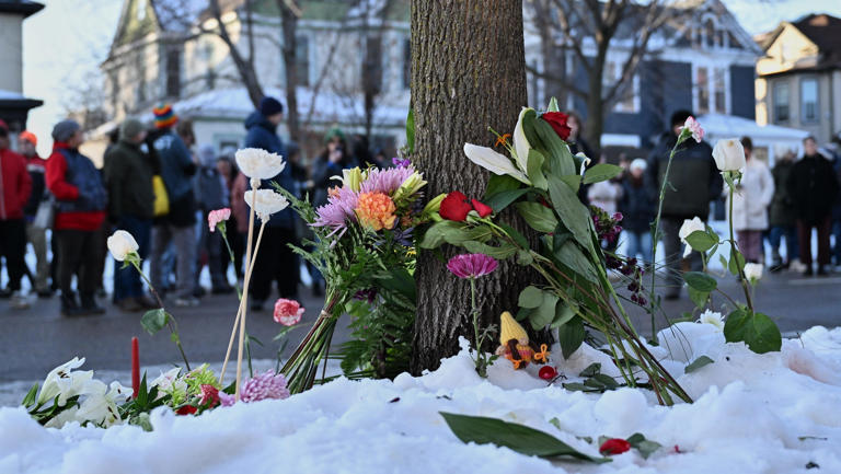 Boston protesters rally after ICE agent shoots and kills woman in ...