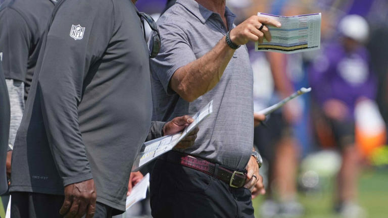 'Greatest coach in Ravens history': Former NFL star honors John ...