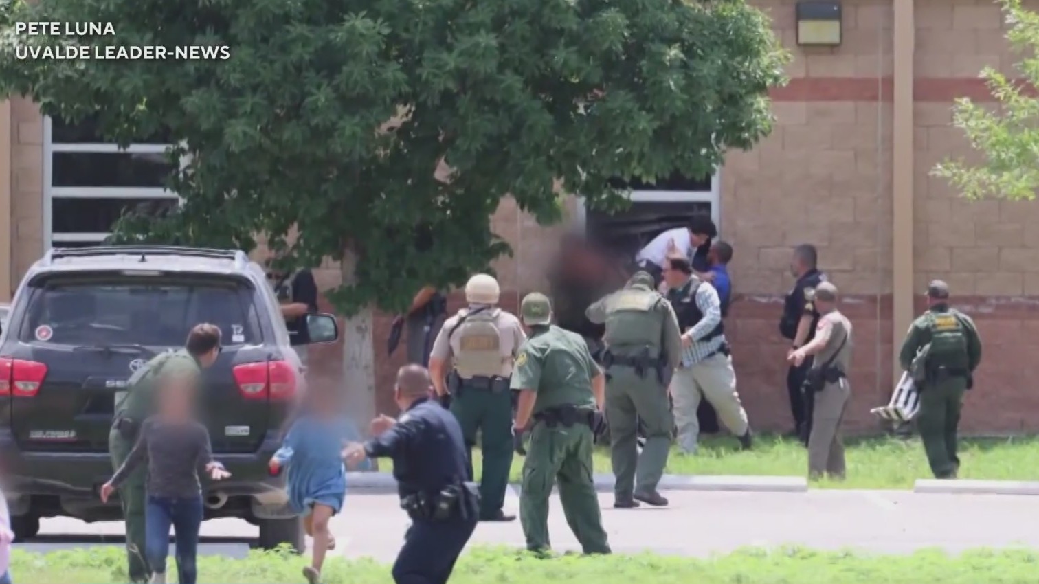 Judge denies mistrial in Uvalde ISD officer trial