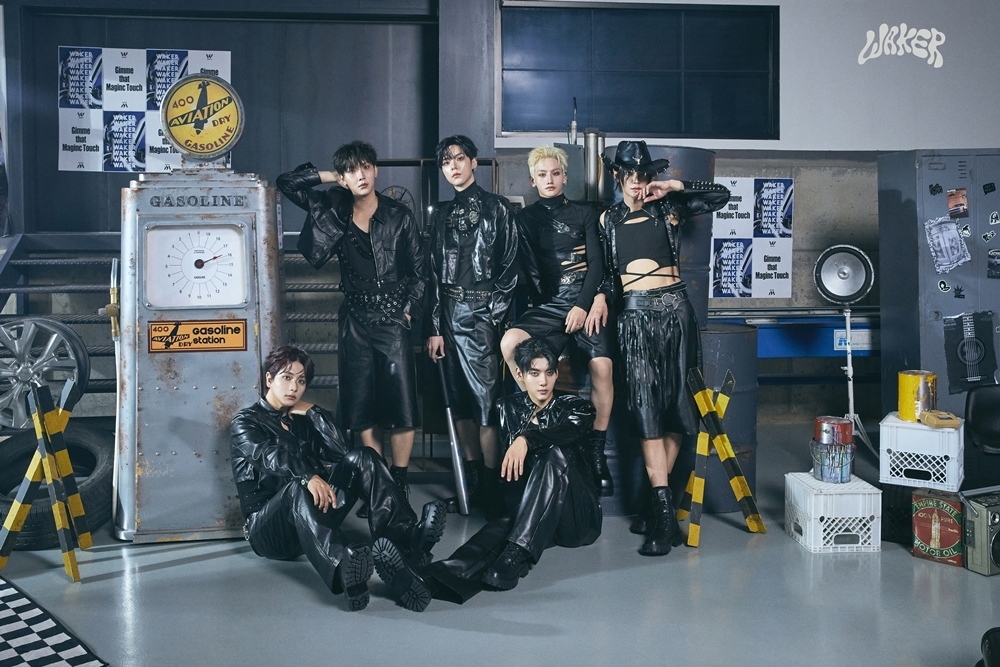 웨이커, 미니 3집 'In Elixir: Spellbound' 발매