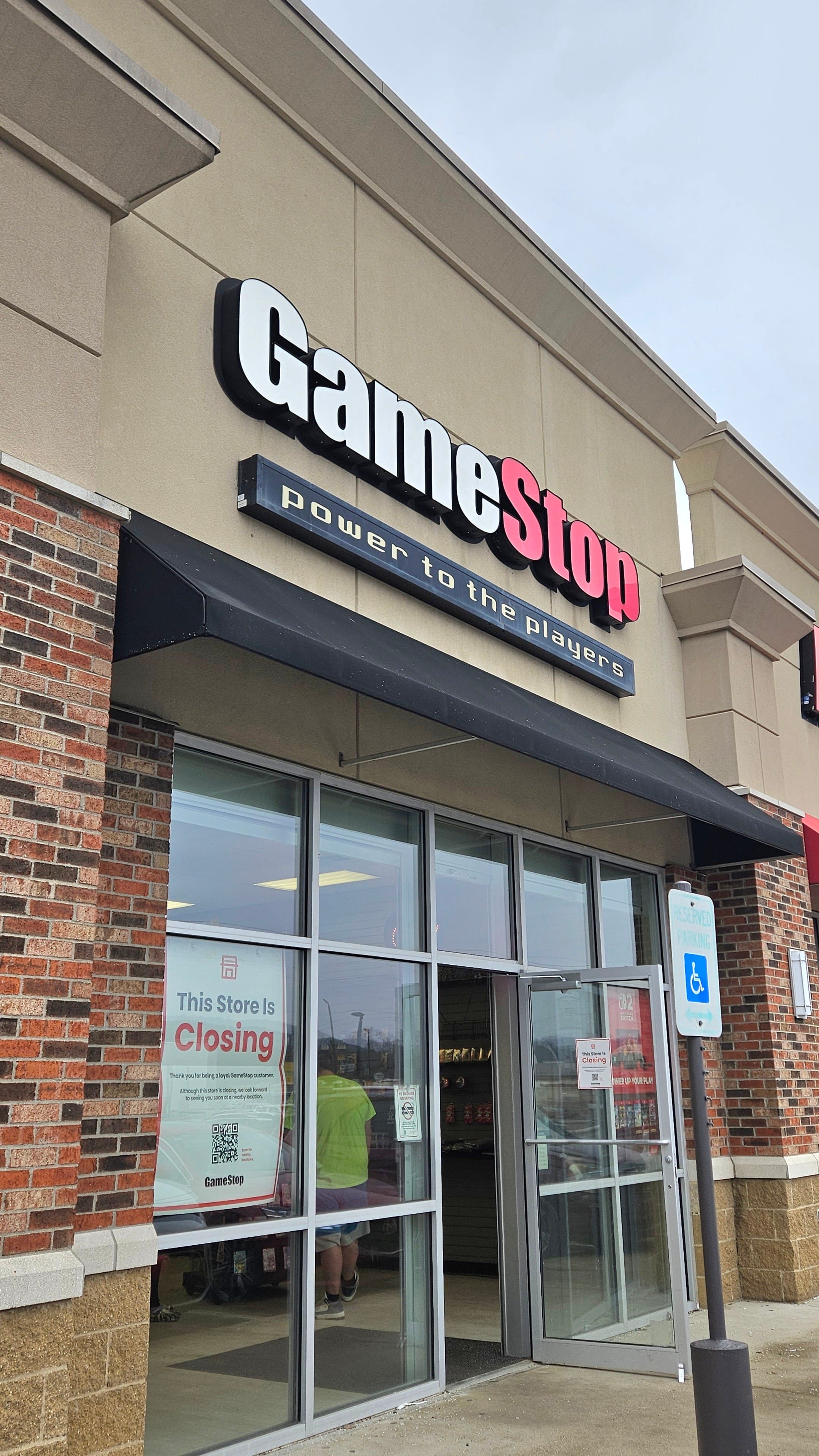 GameStop stores to close in California. Here's the unofficial list