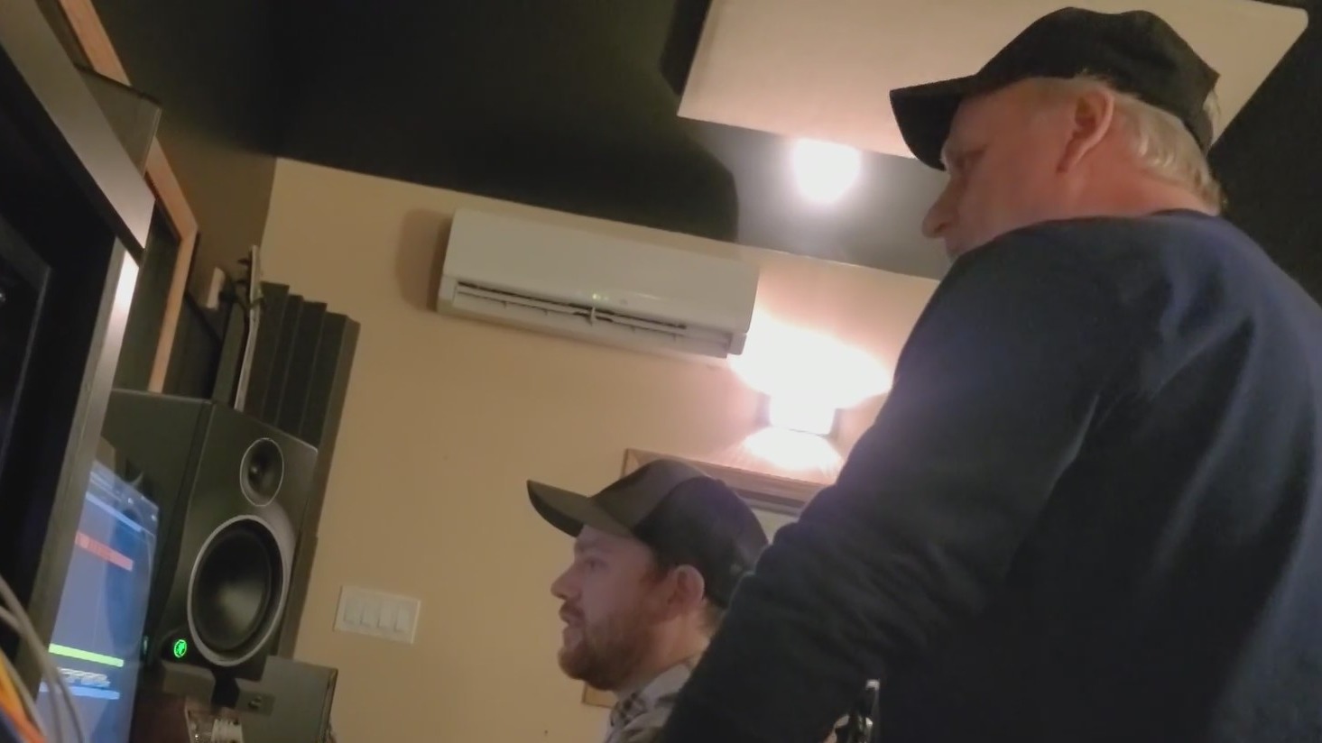 How Roger Wood started the "Here We Go" Steelers fight song