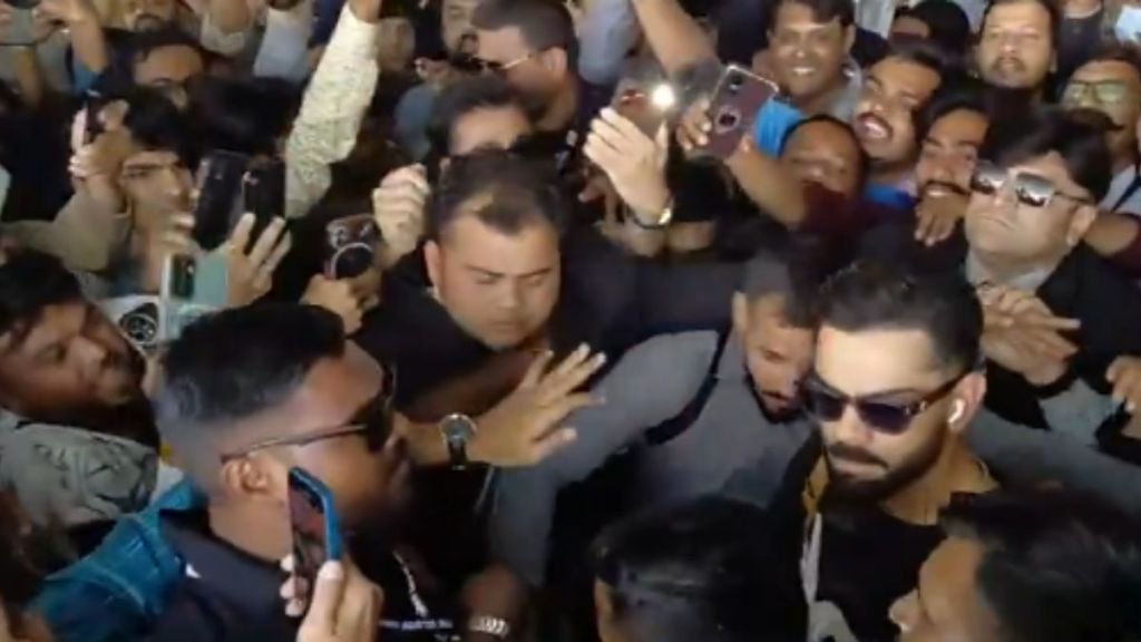Watch: Fans overwhelm Virat Kohli upon landing in Vadodara
