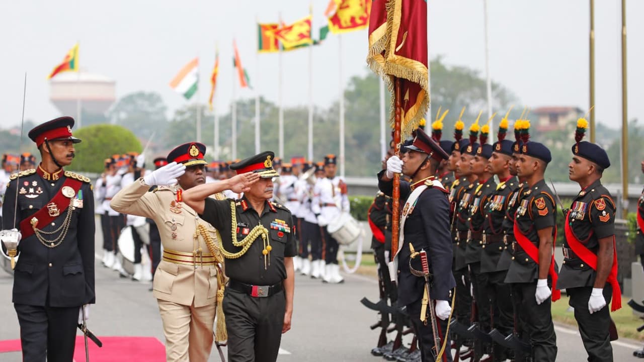 Indian Army chief holds talks in Colombo to boost defence cooperation