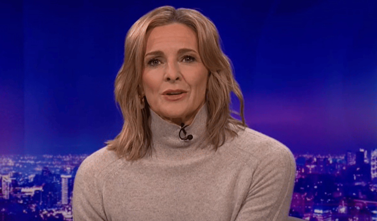 Gabby Logan leaves Match of the Day mid-show as father dies