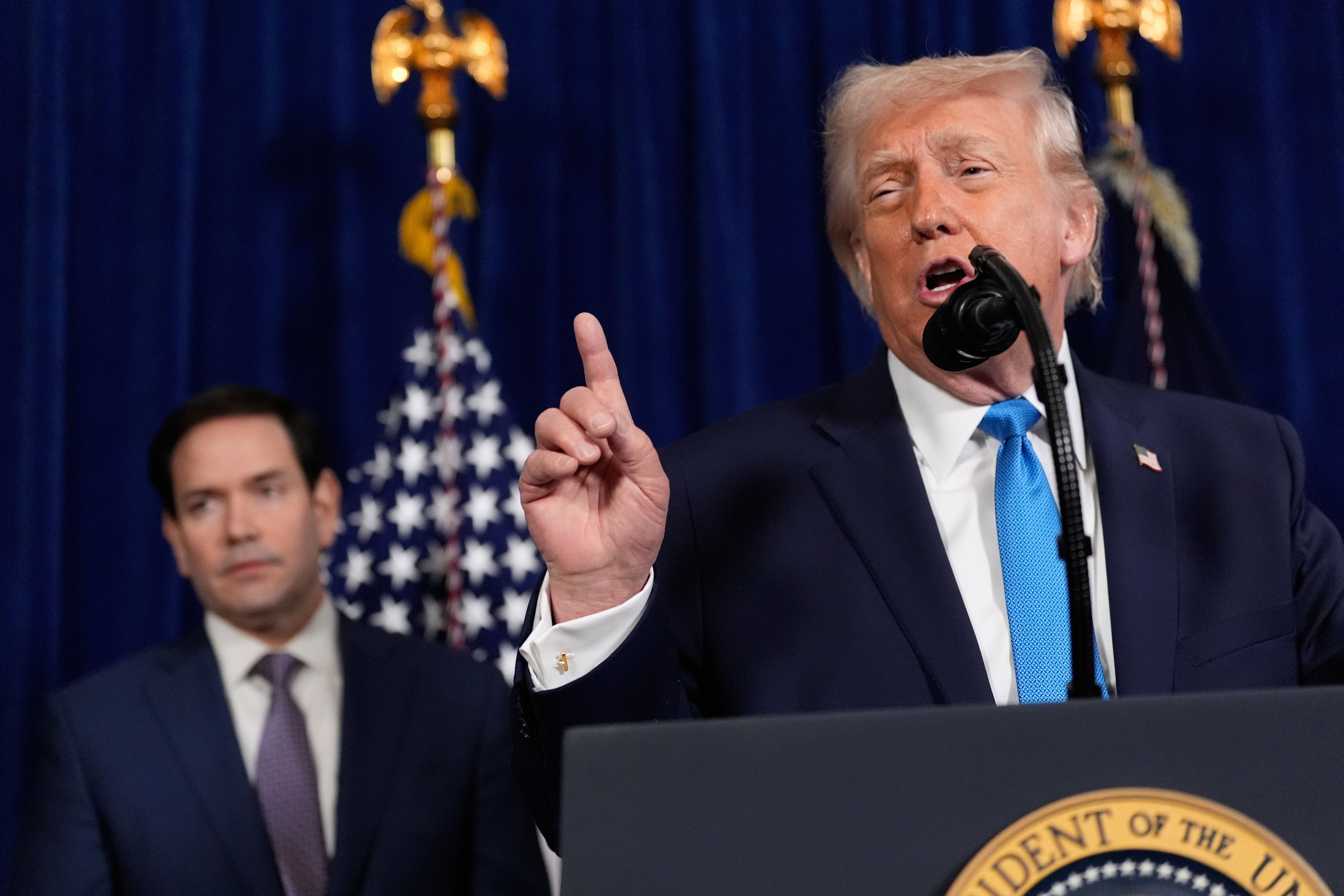 'Jackassery': Former senior national security officials rip Trump's ...