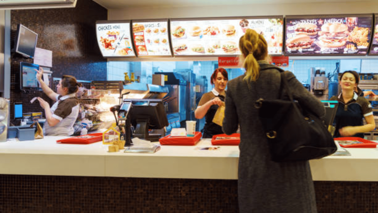 $934 million deal merges KFC and Pizza Hut operators
