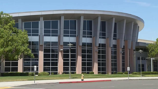 American Airlines to suspend Bakersfield to Dallas flights next month ...