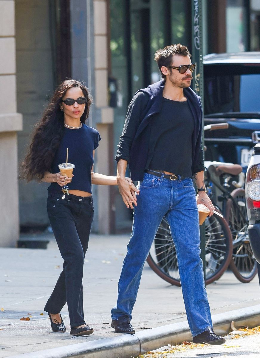 Lenny Kravitz is said to be a big fan of Zoë Kravitz’s romance with ...