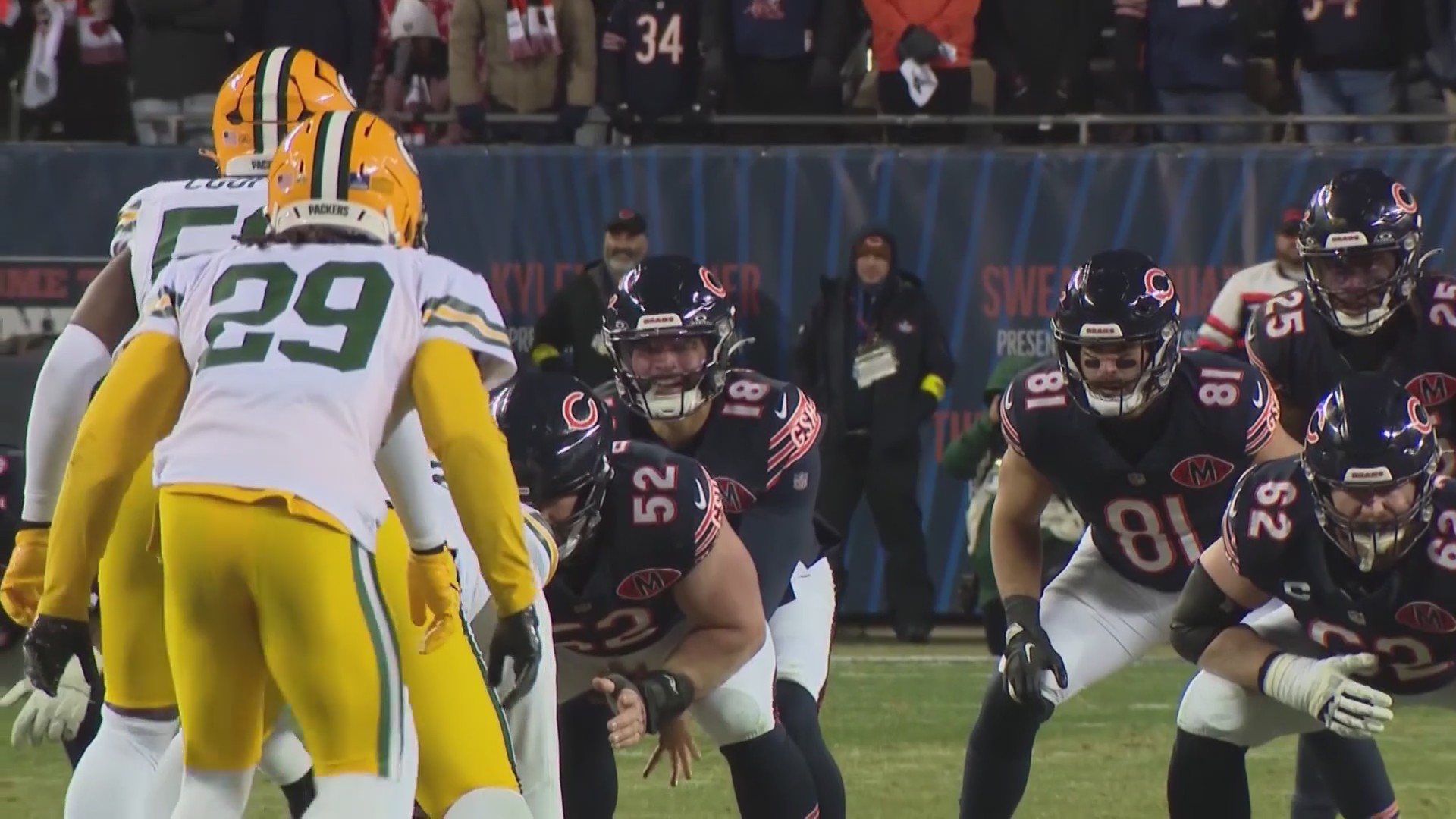 Bears-Packers tickets soar as fans, Chicago bars await game