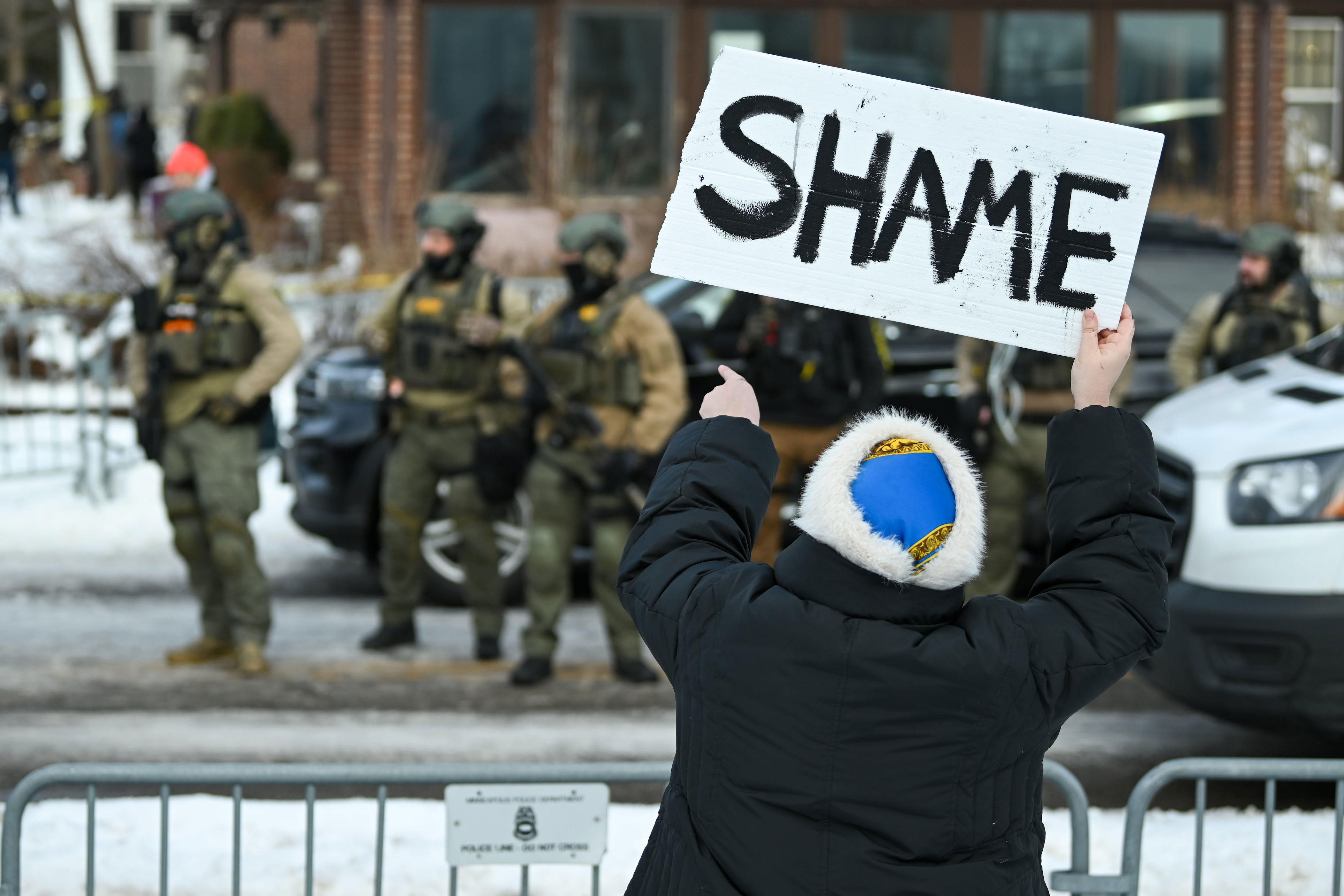 ICE agent shoots woman in Minneapolis