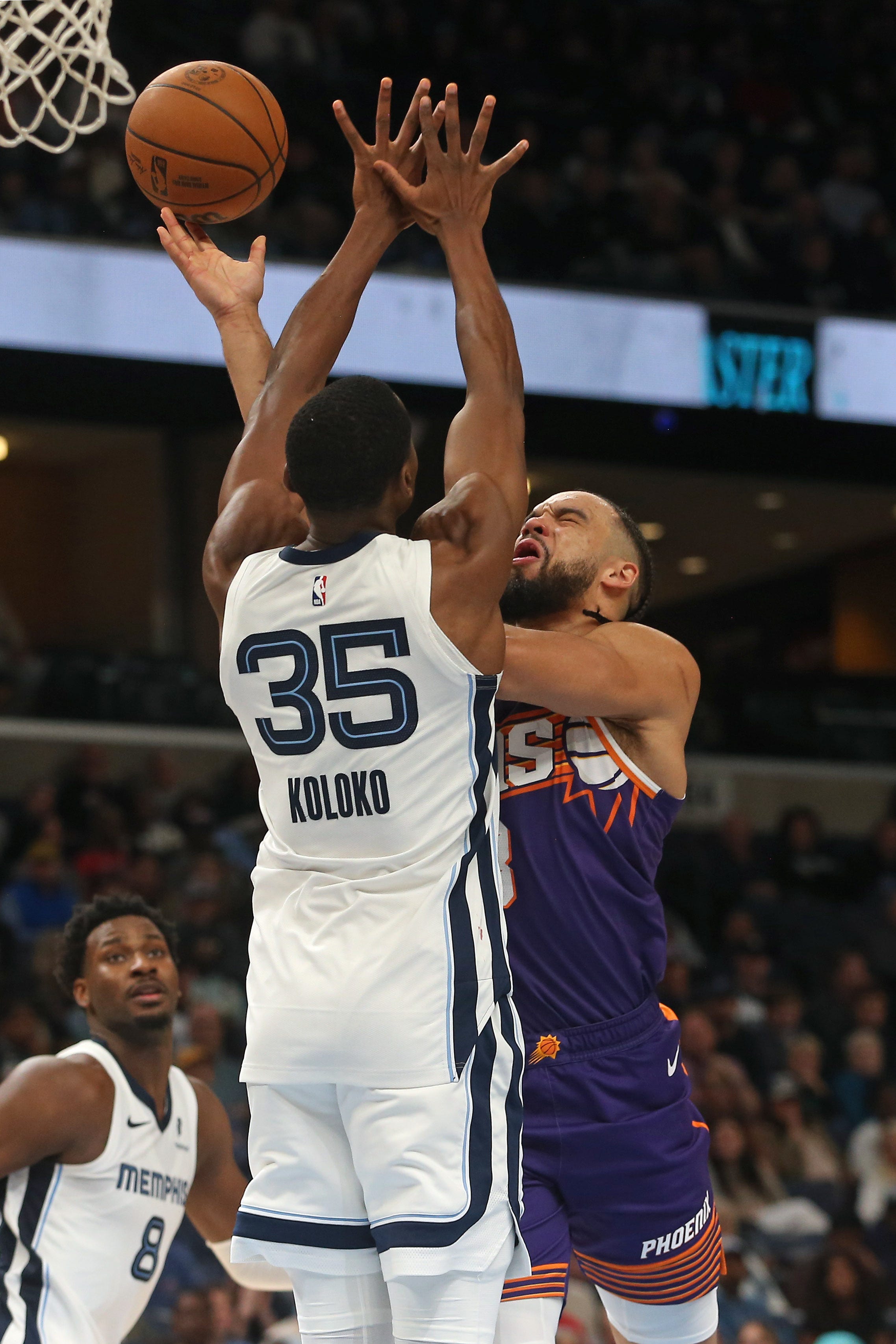Phoenix Suns bounce back from heartbreaker, blitz Memphis Grizzlies
