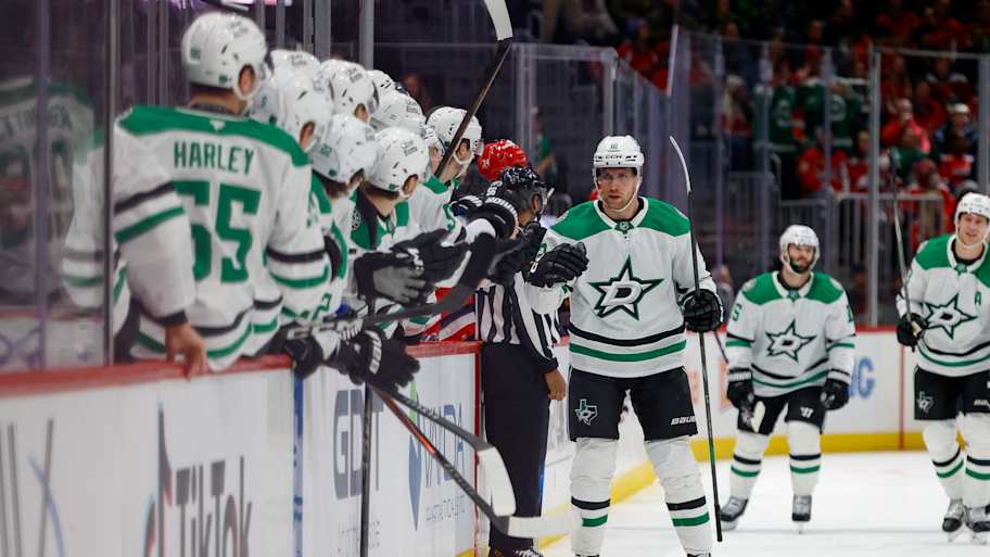 The Dallas Stars played team hockey as they steal two points in Washington