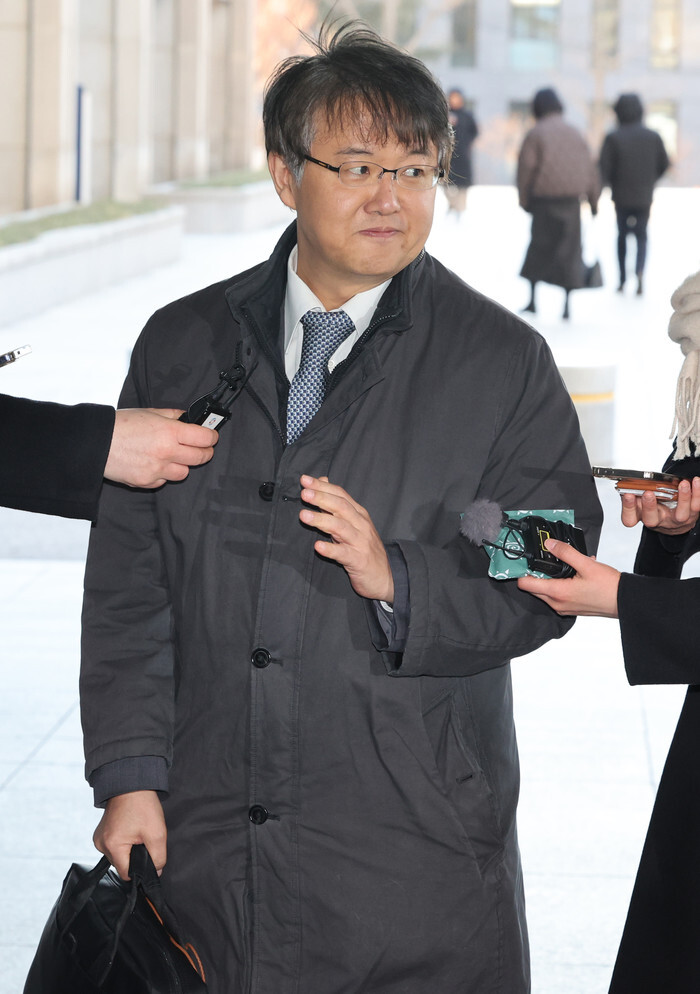 Chief of prosecution-police investigation team on religious groups