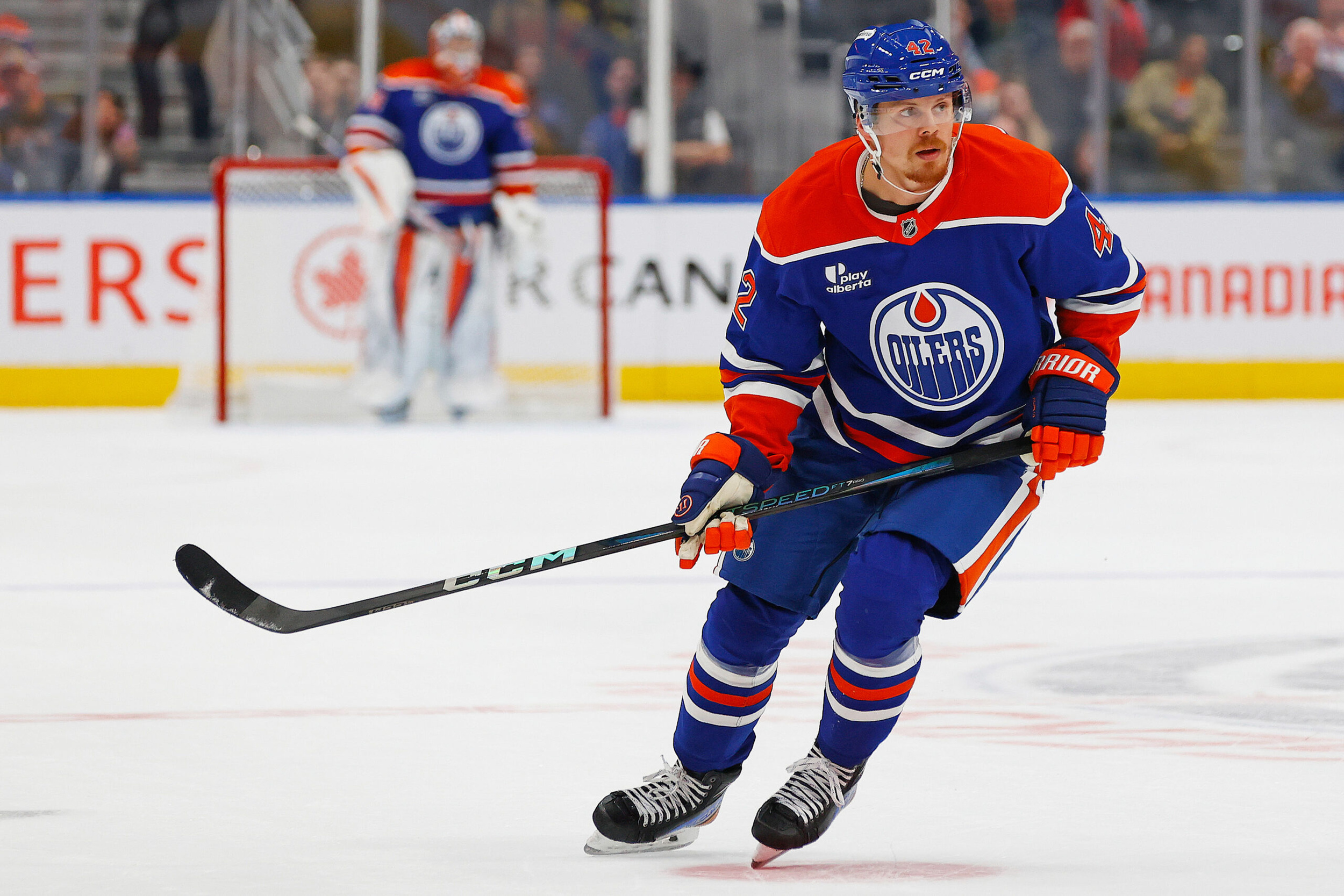 Kapanen shines in first game back in Oilers lineup