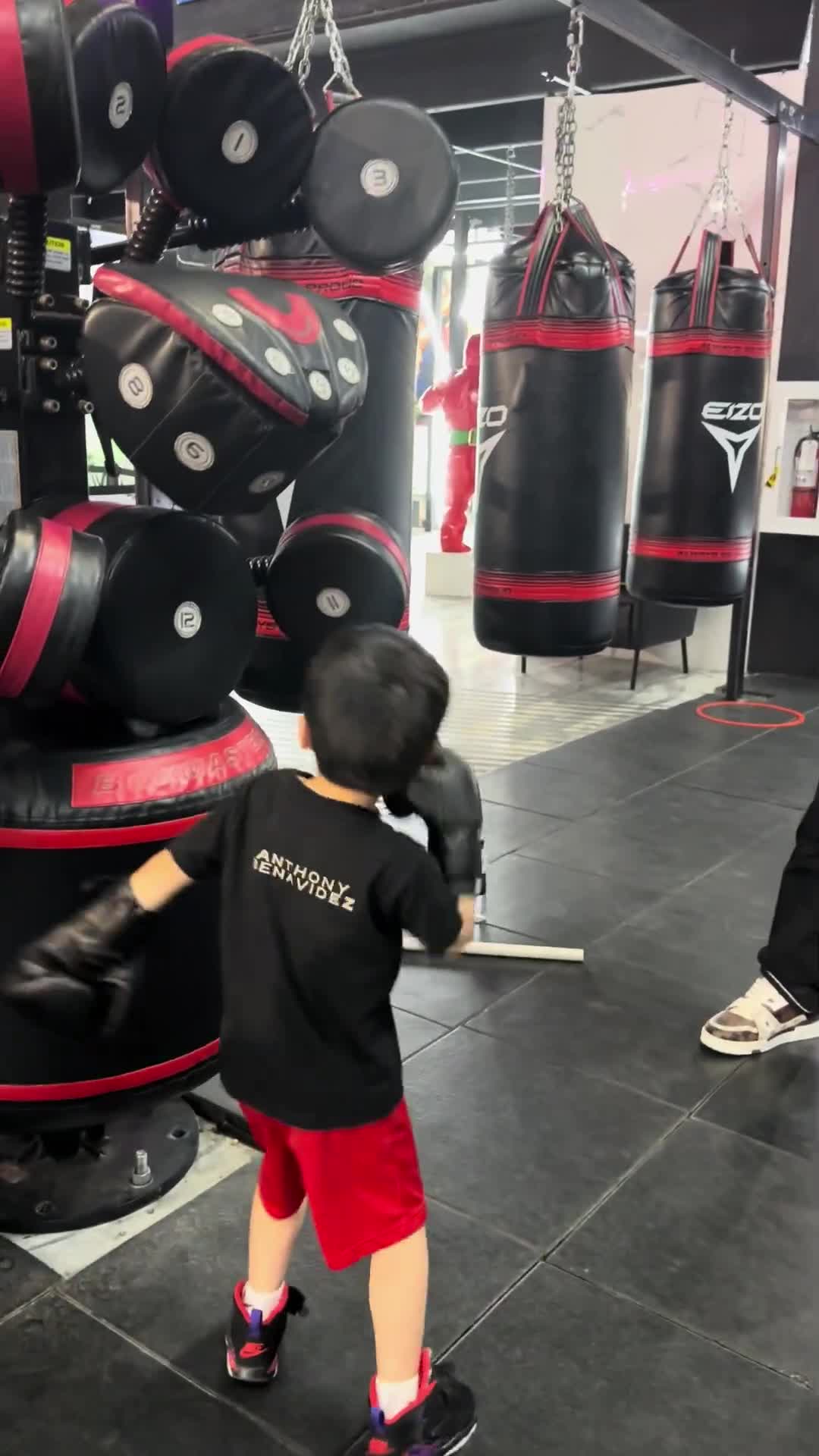 David Benavidez Son Anthony Already Following In His Dads Foot Steps