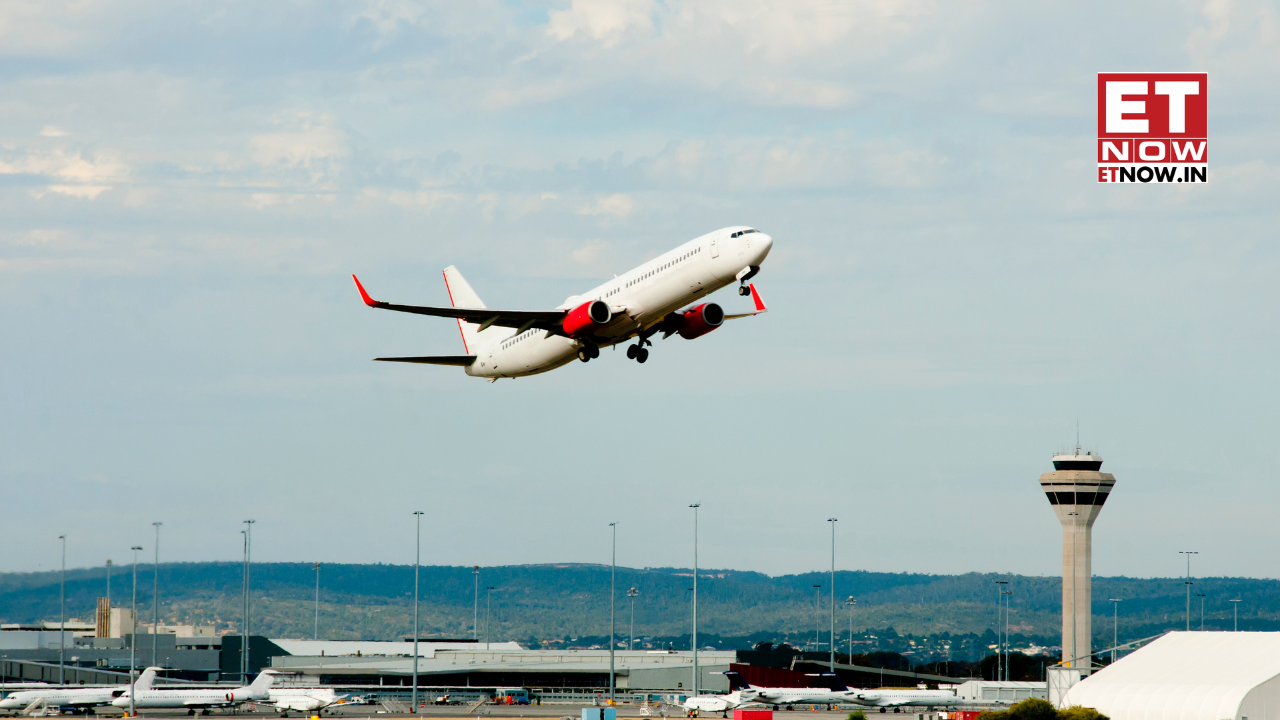 Delhi airport advisory: Flights resume as visibility improves; Air ...