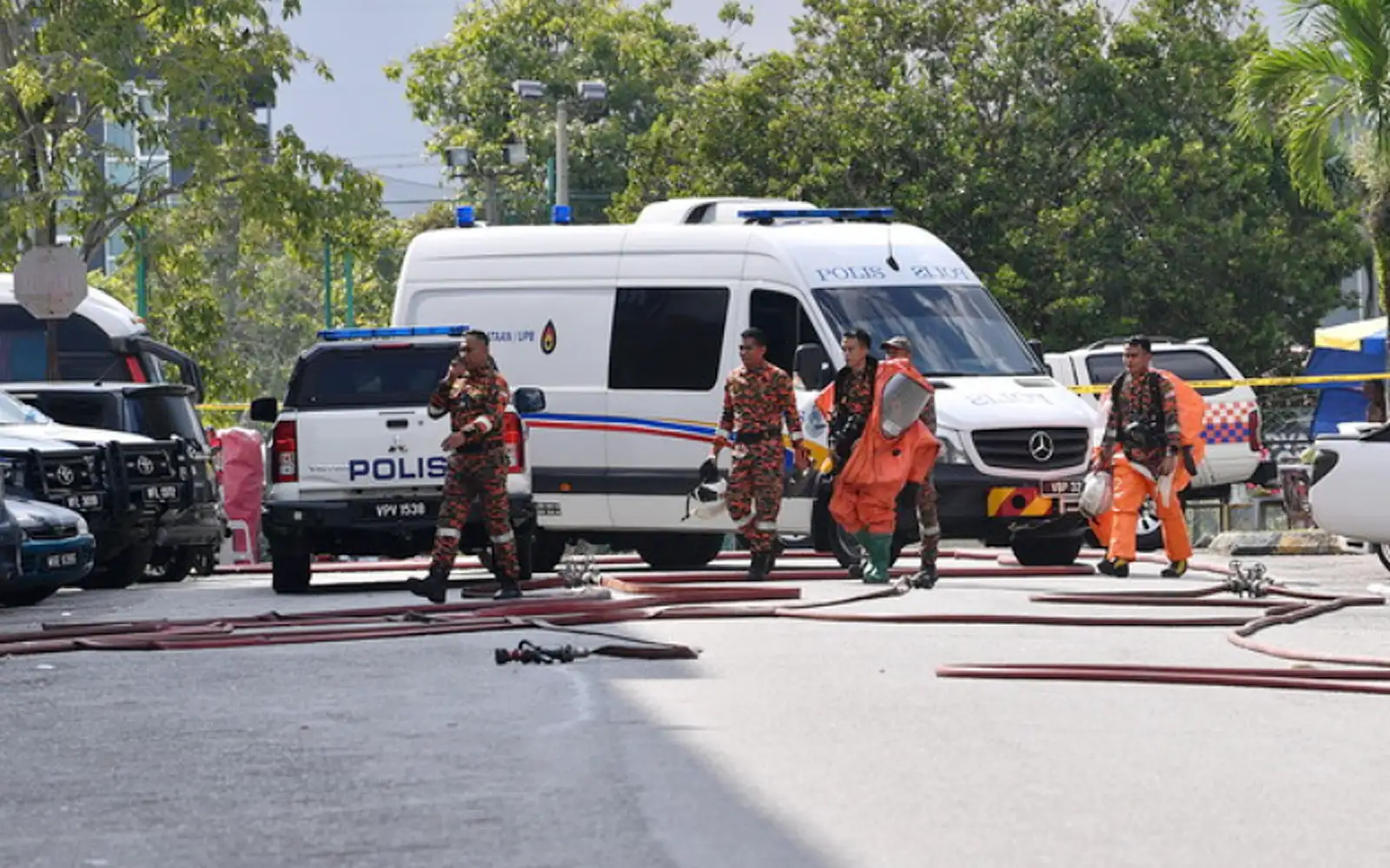 Man claims trial to 5 charges over Nilai IED blast