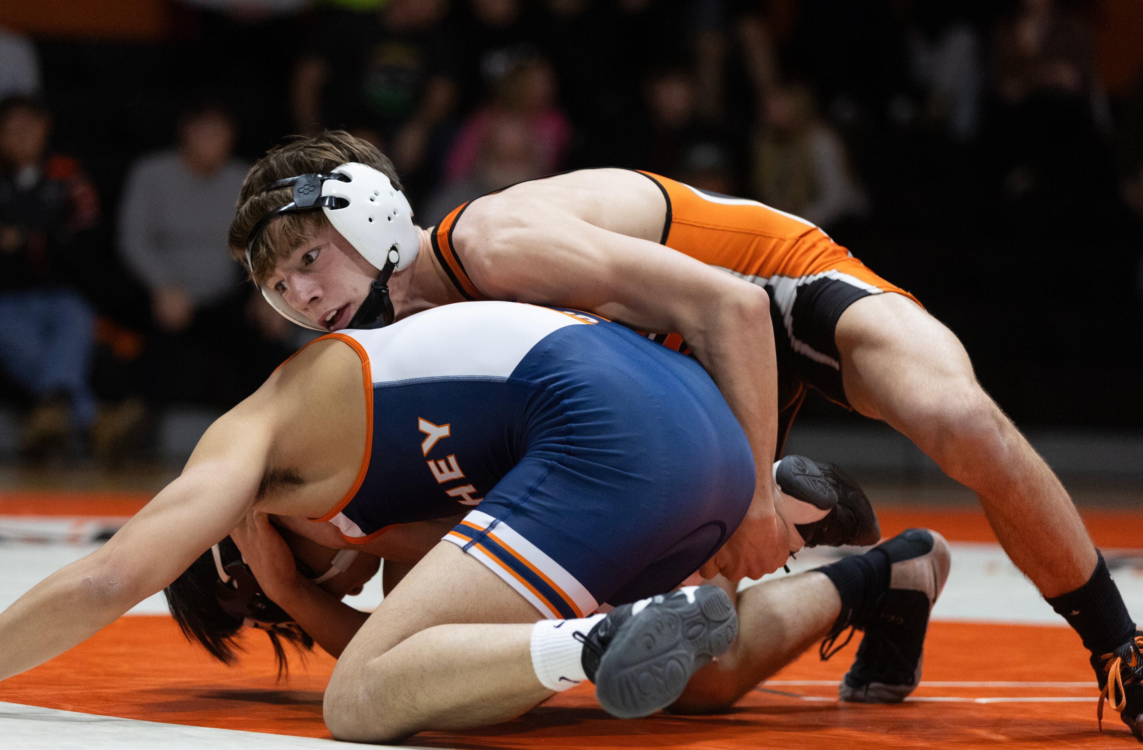 Palmyra boys wrestlers win first 6 bouts en route to handsome Keystone ...