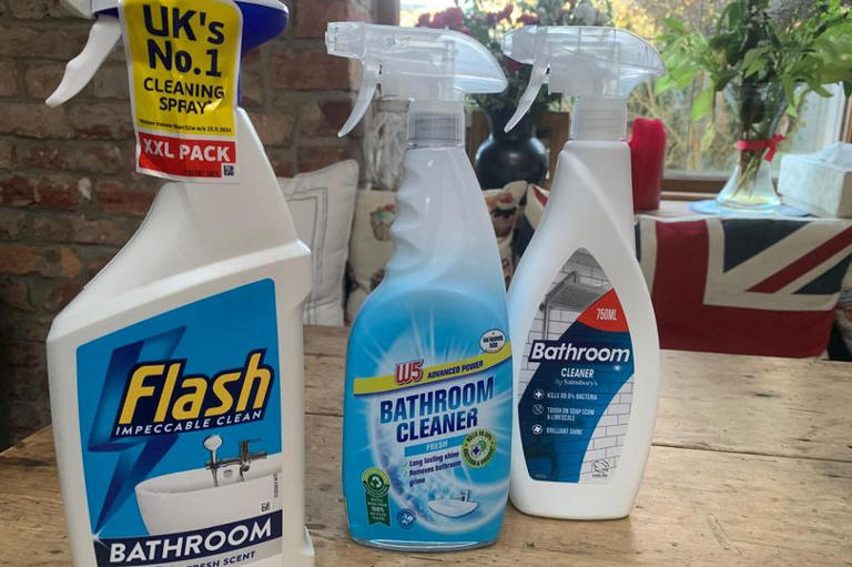 I tried 7 bathroom sprays to find the best alternative to Flash for £1. ...