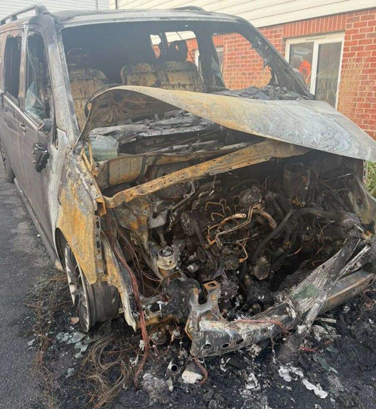 Campervan torched just an arm’s length away from Litmus House in Vellum ...