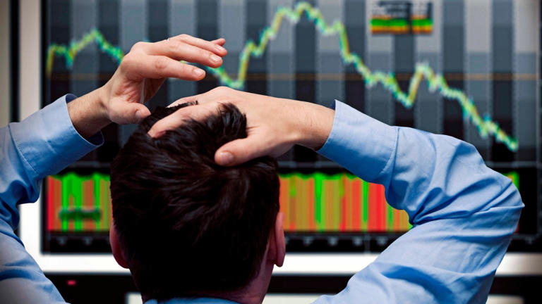 Sensex falls 700 points: 5 reasons why stock market is down today?