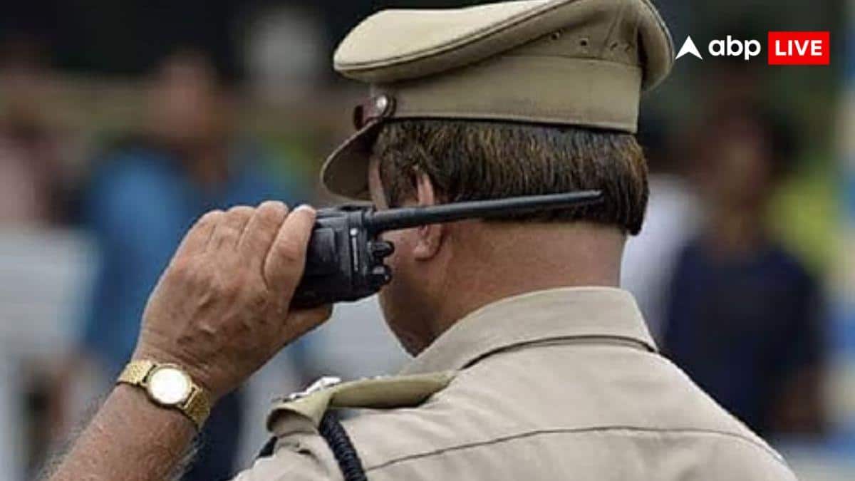 Nepalese citizens arrested on India-Nepal border with 10 kg silver