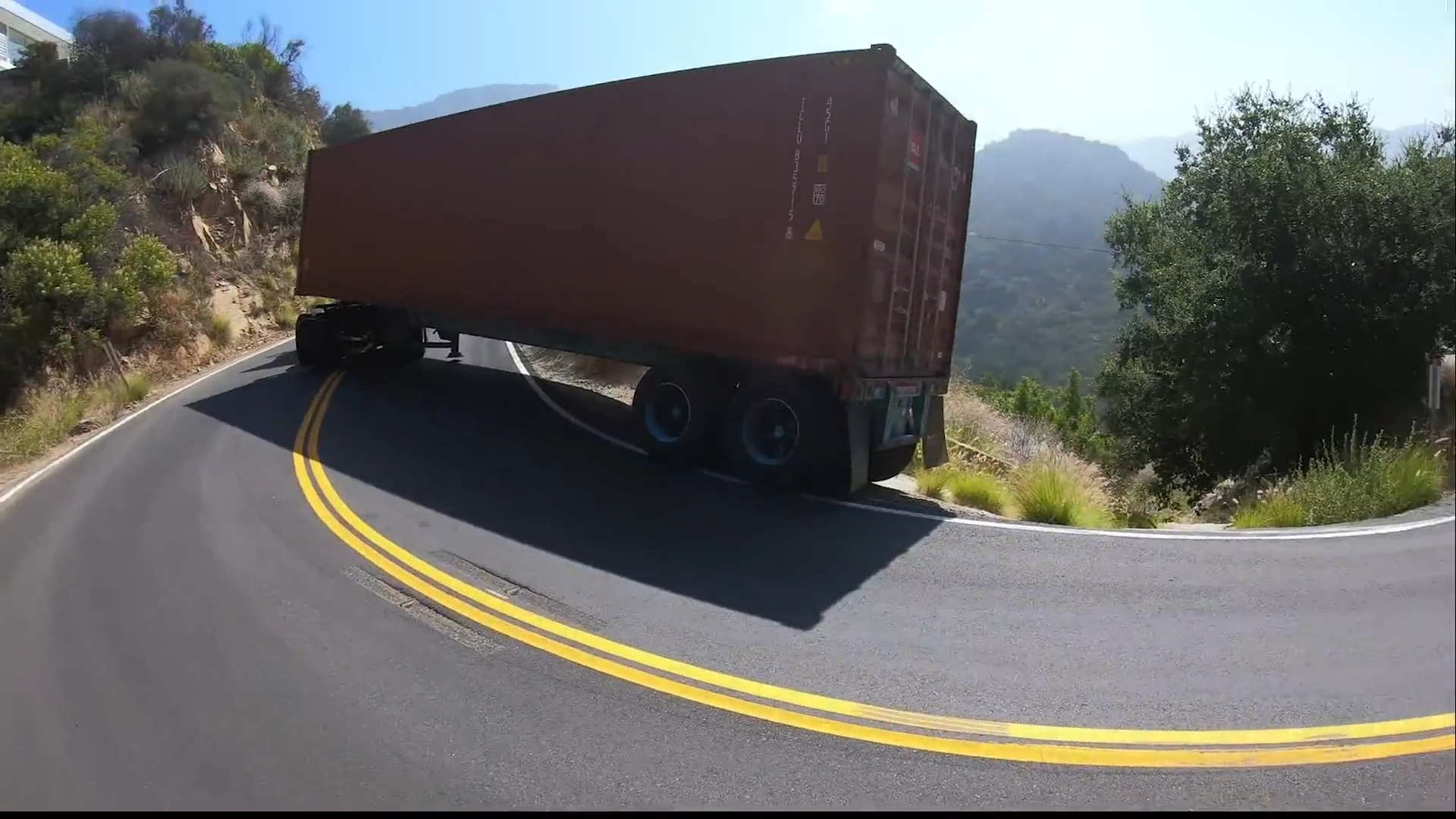 Leaning trailer close to falling down cliff in Malibu Hills