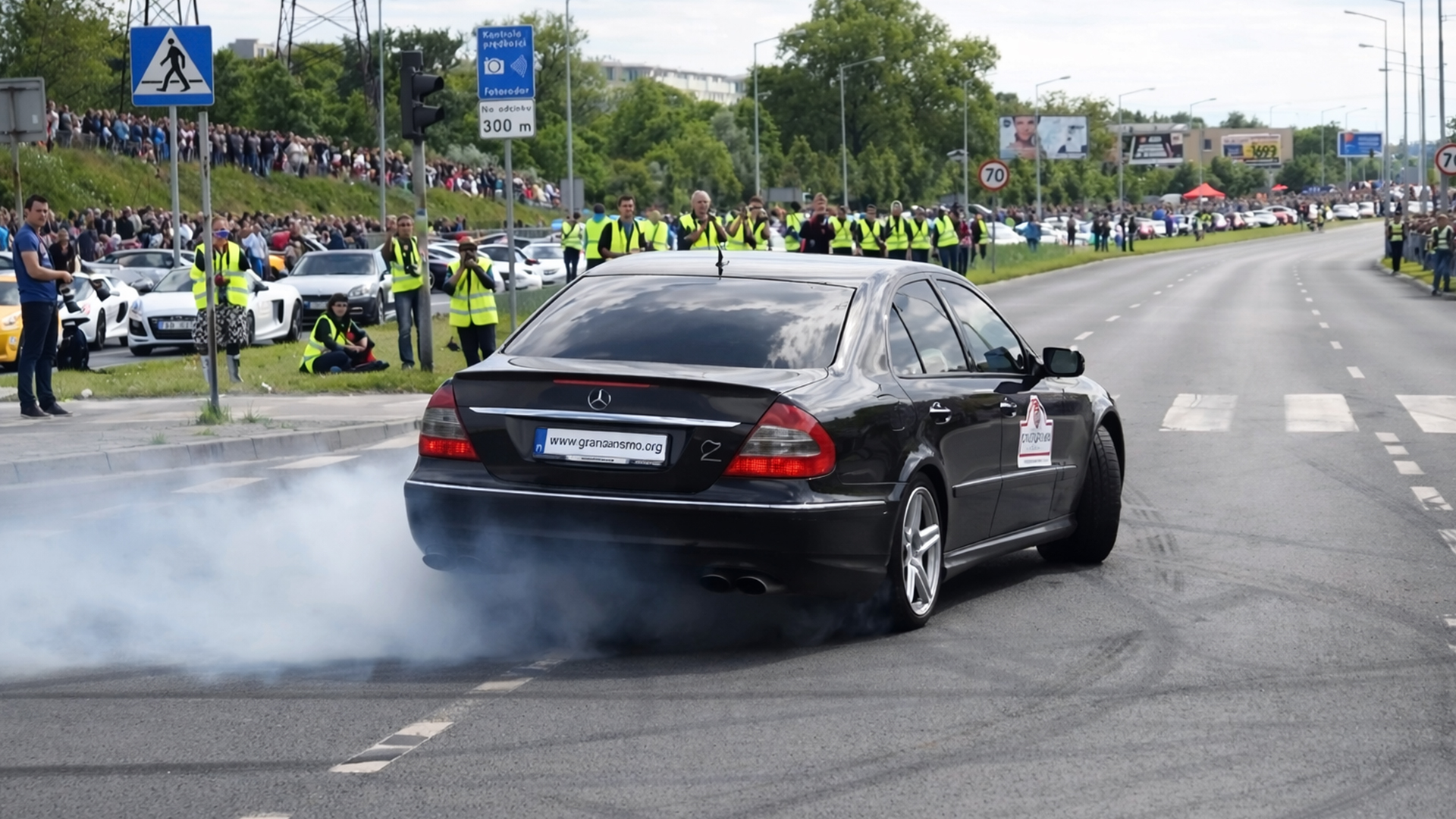 Supercars display style and performance at GT Polonia