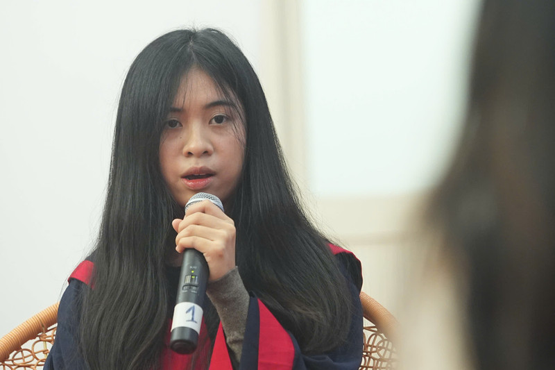 Toàn cảnh nâng bước thủ khoa 2025 và 10 năm gieo mầm tri thức cho sinh ...