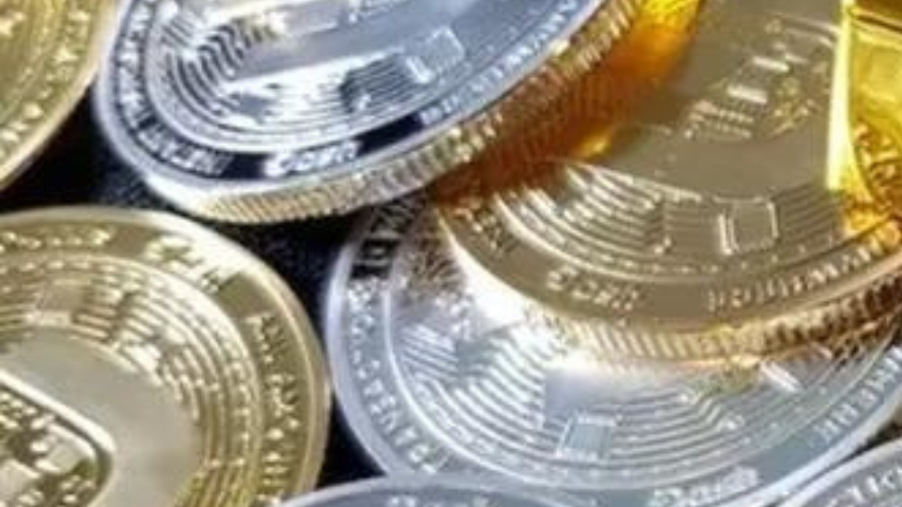 Silver slides Rs 10,000 on MCX: March 2026 future prices fall nearly 3 ...