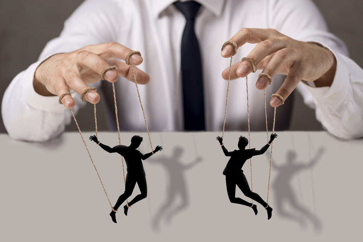 9 psychologische Gründe, warum Narzissten dich mit Schweigen brechen wollen