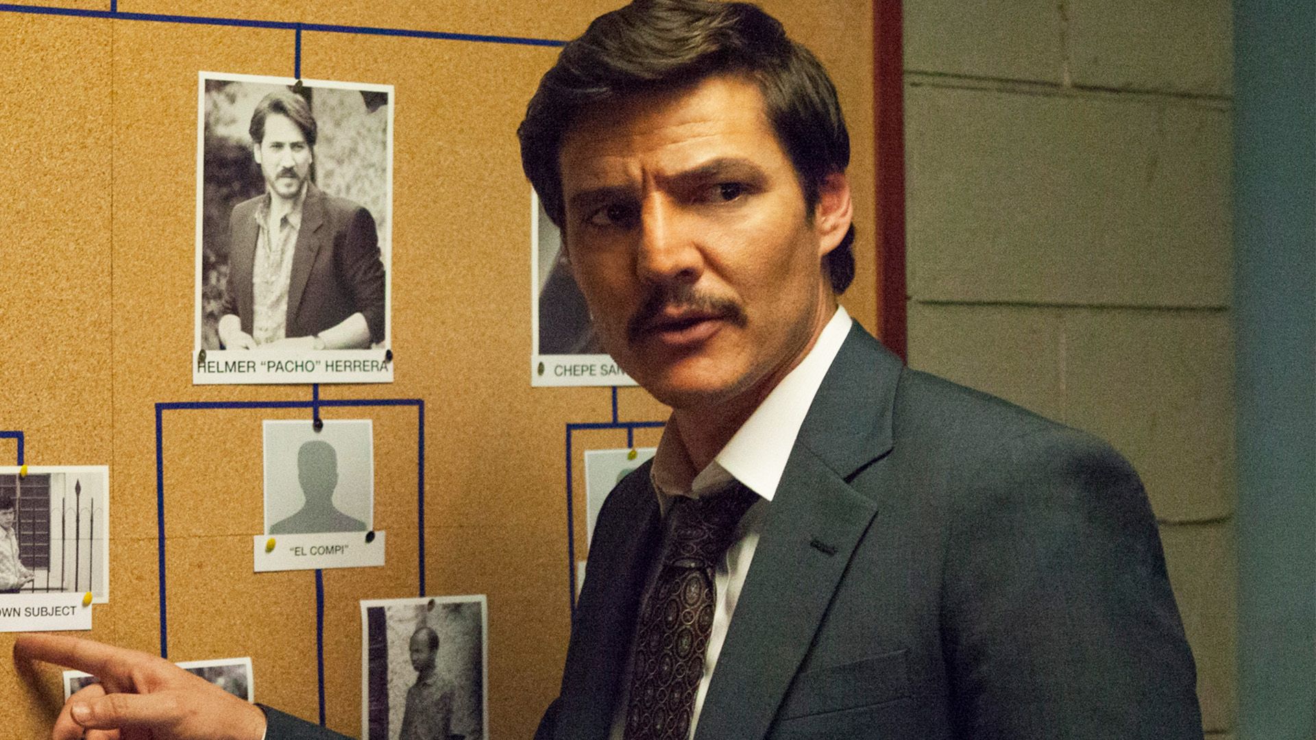 Netflix’s 5-season crime thriller is a Narcos replacement worth binge ...