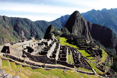 Gold becomes trust symbol in uncertain world