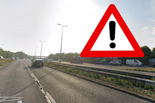 Delays building on A127 from stalled vehicle blocking road in south Essex