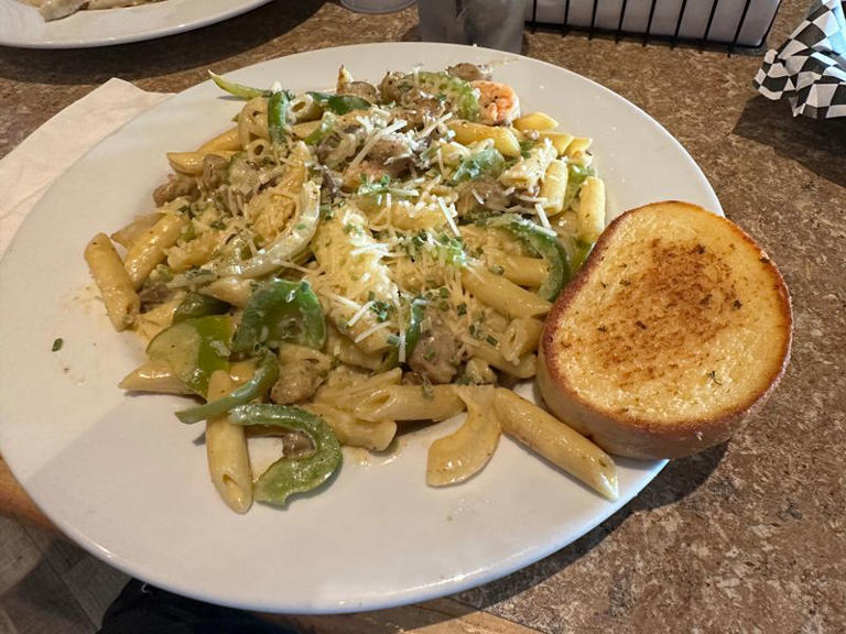 Could this be the best salad bar in Minnesota? Locals seem to think so