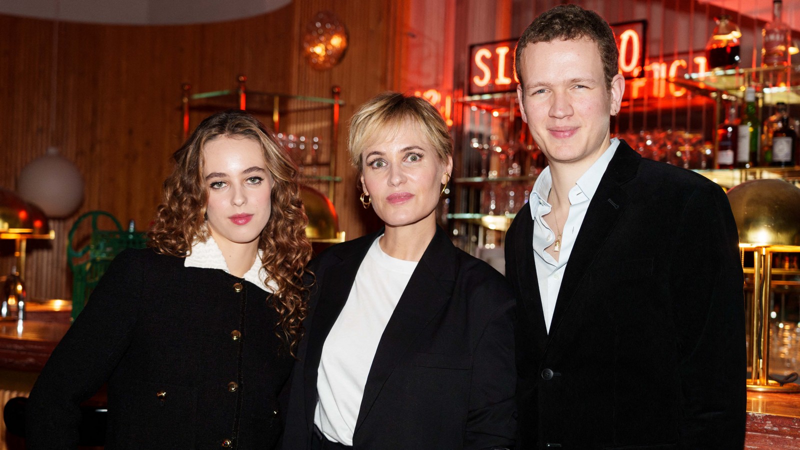 Judith Godrèche (53 ans), qui sont ses deux enfants, Noé Boon et Tess ...