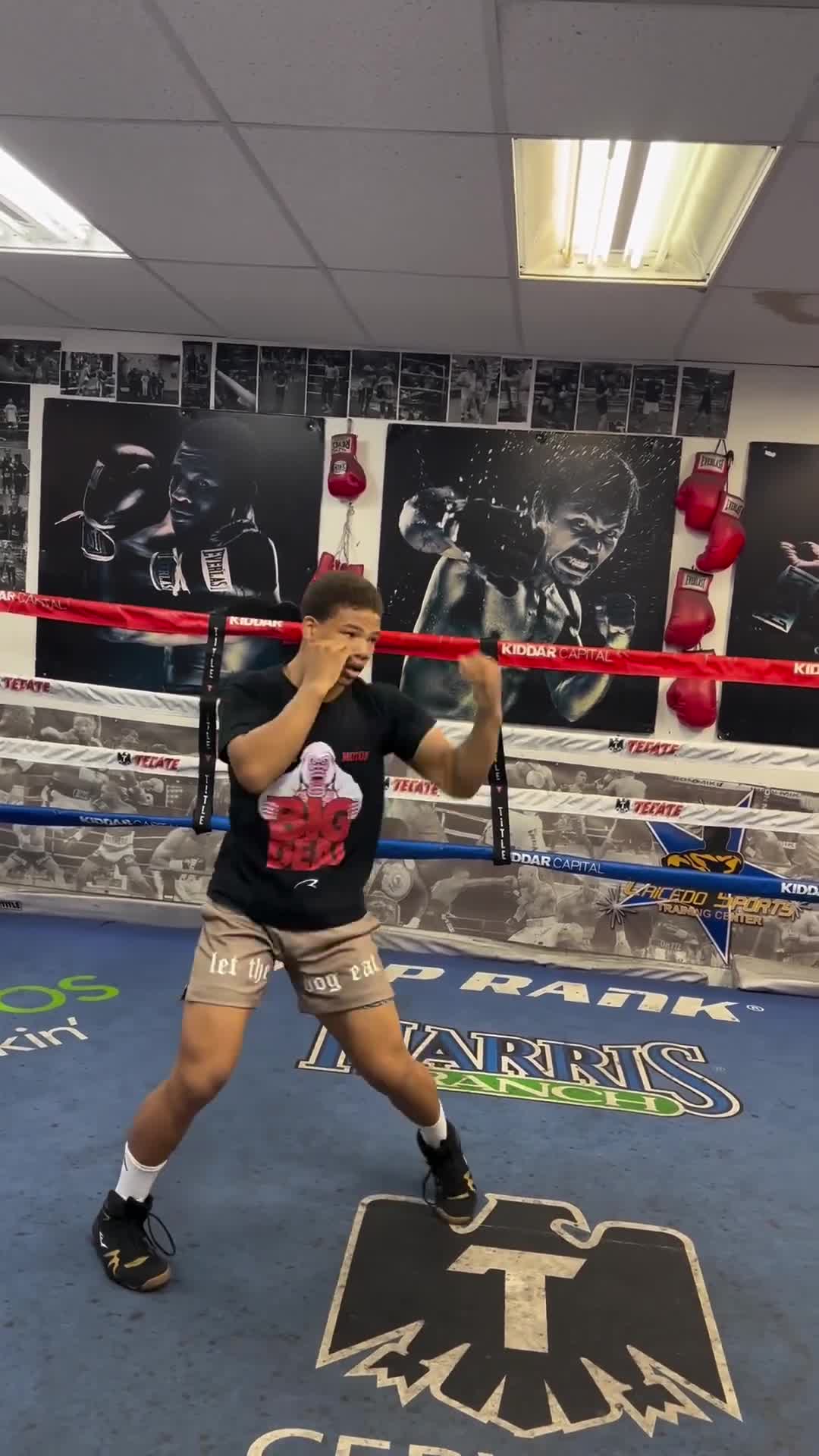 Perfection in repetition | Curmel Moton polishing left hook technique ...