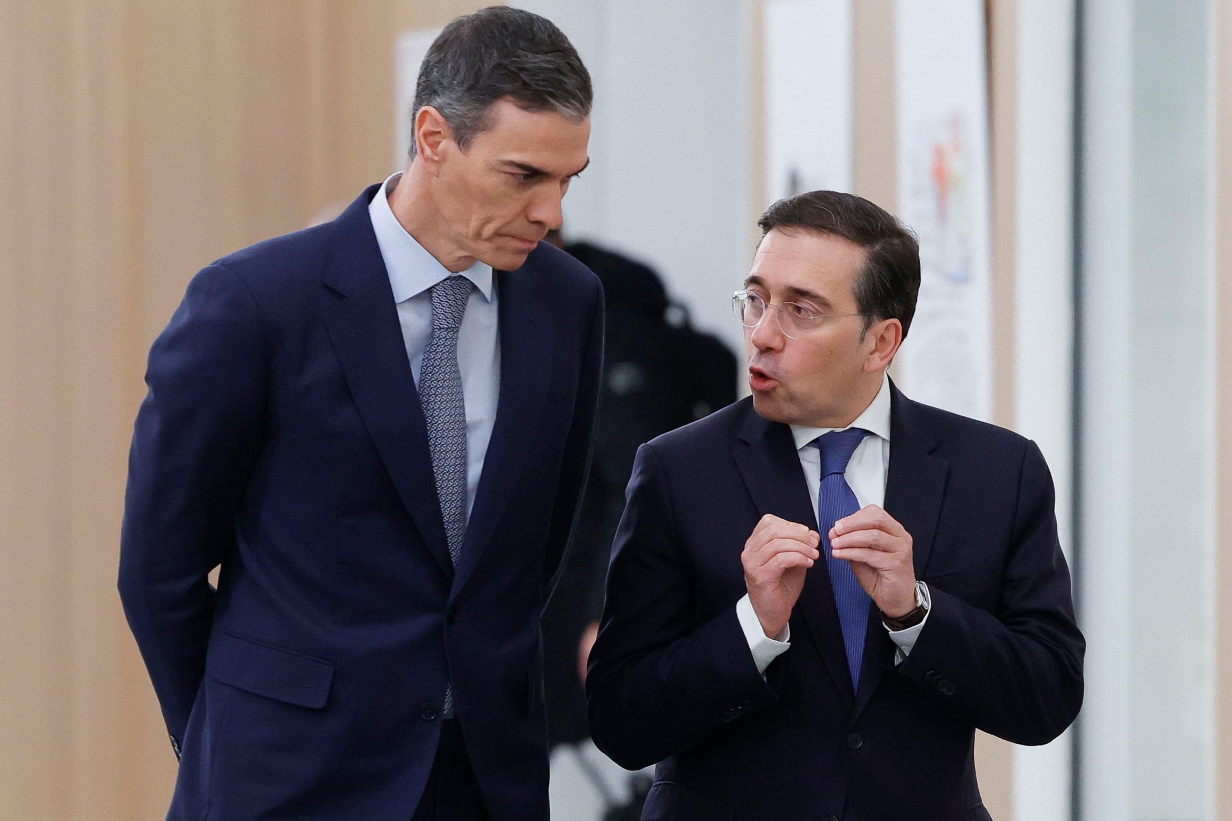 Sánchez anuncia que España también enviará tropas de paz a Palestina ...