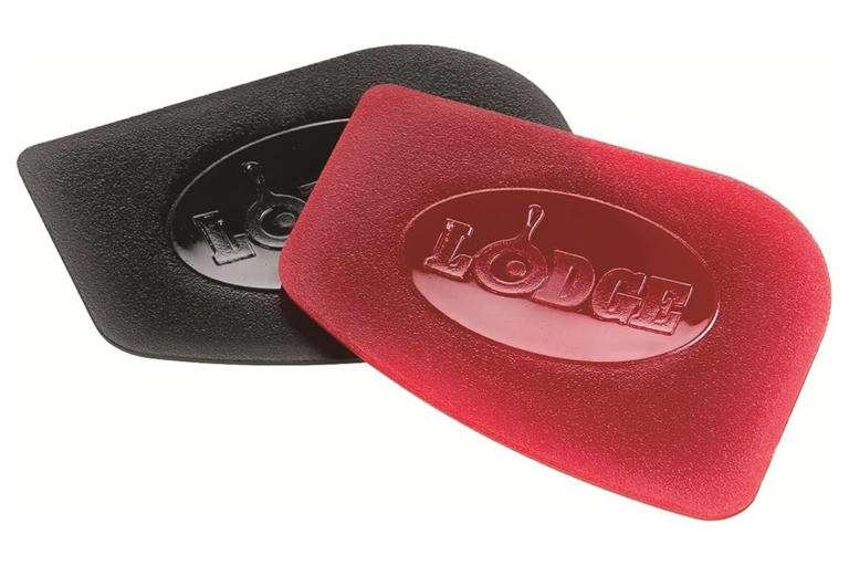 The Lodge cast iron cleaning tool that shoppers 'can't live without' is ...