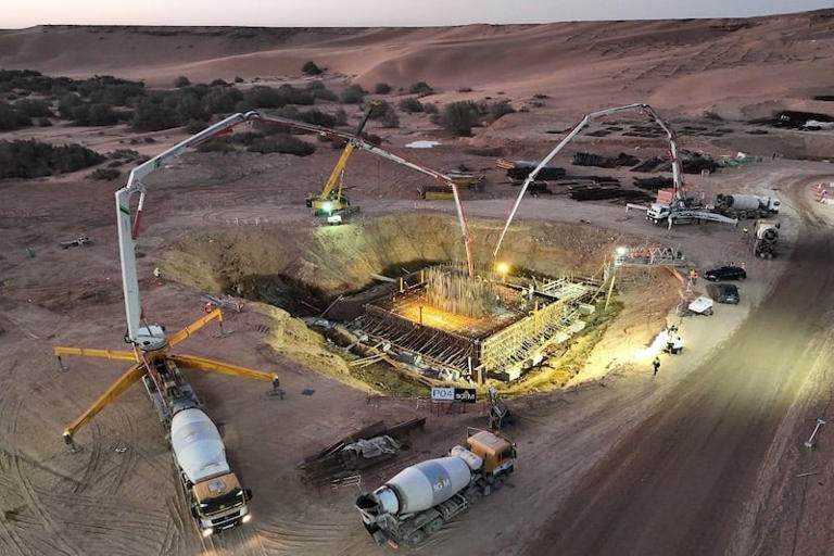 Morocco’s largest road bridge reaches 33% completion in Laayoune