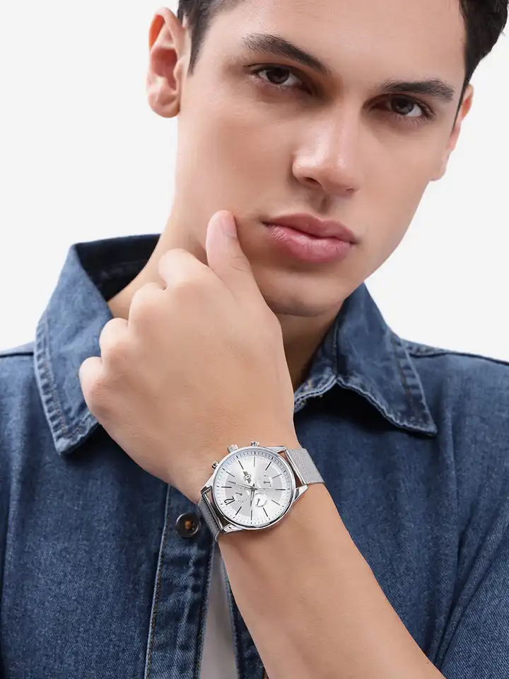 Best men’s analogue watches for everyday style, confidence & modern appeal