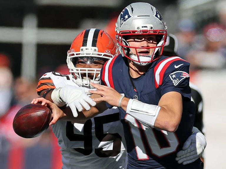 Myles Garrett’s 2025 sack scrapbook: See photos of every sack during ...