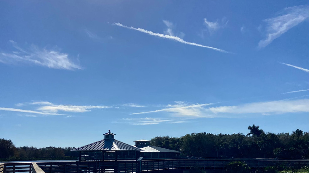 Warm, dry pattern holds across South Florida