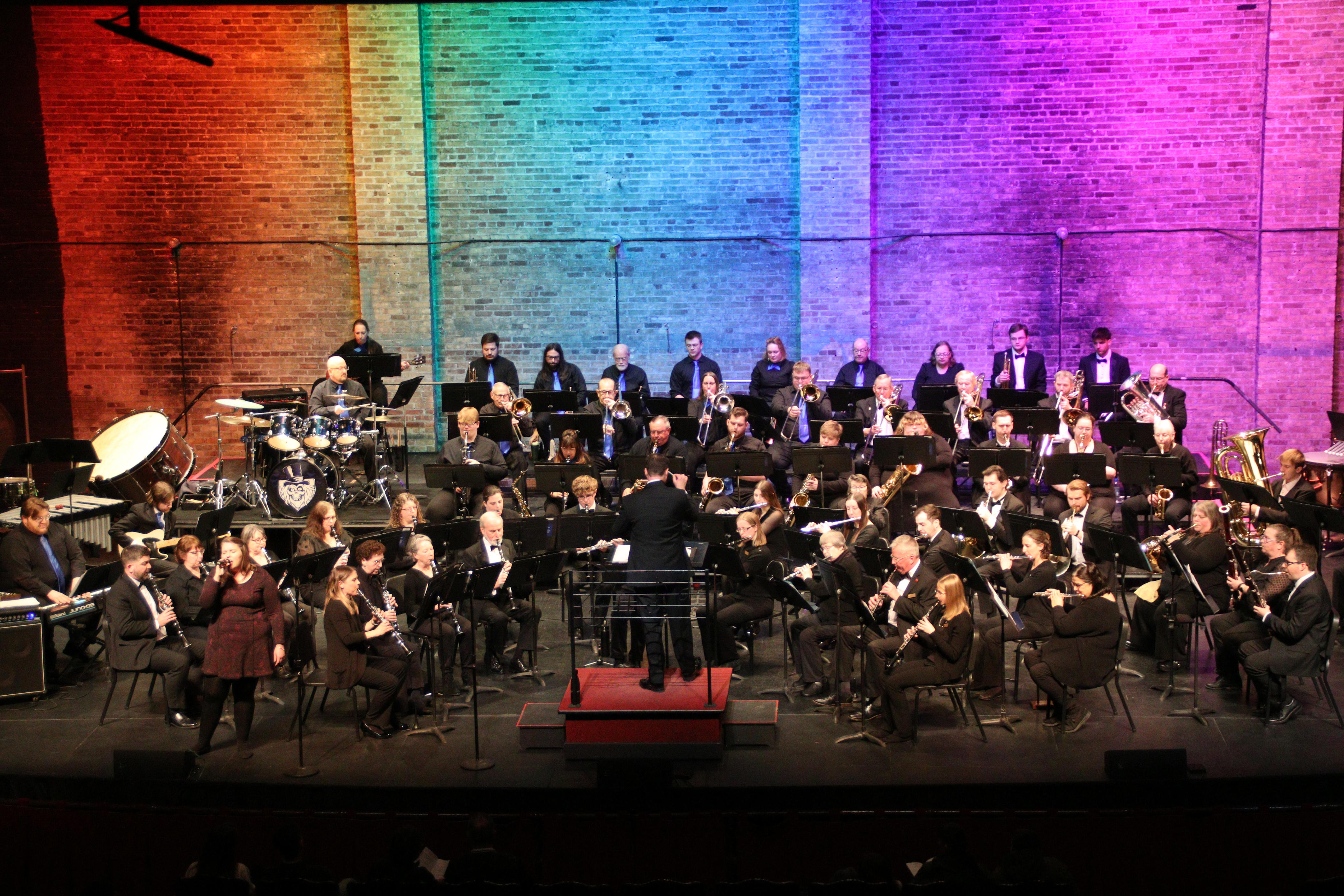 Lakeshore Wind Ensemble & Big Band's Pops Across America is Jan. 18