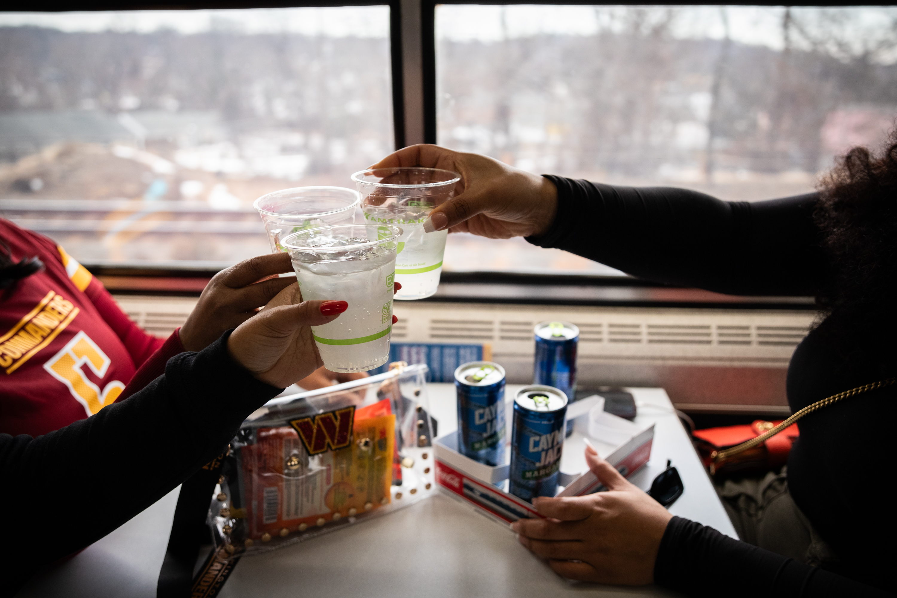 U.S. reverses courses on limiting alcohol to one or two drinks a day