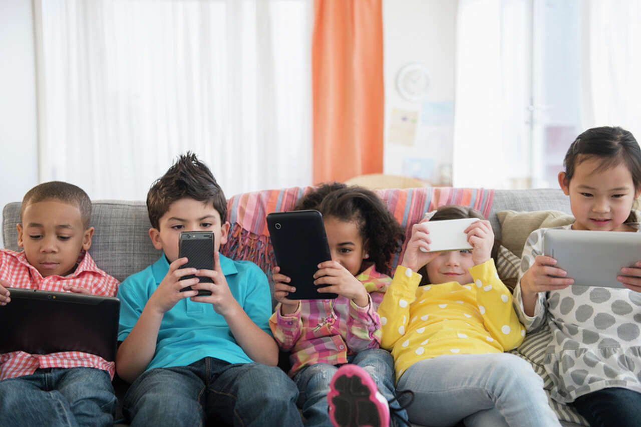 Point & counterpoint: Social media ban: Throwing parental rights away ...