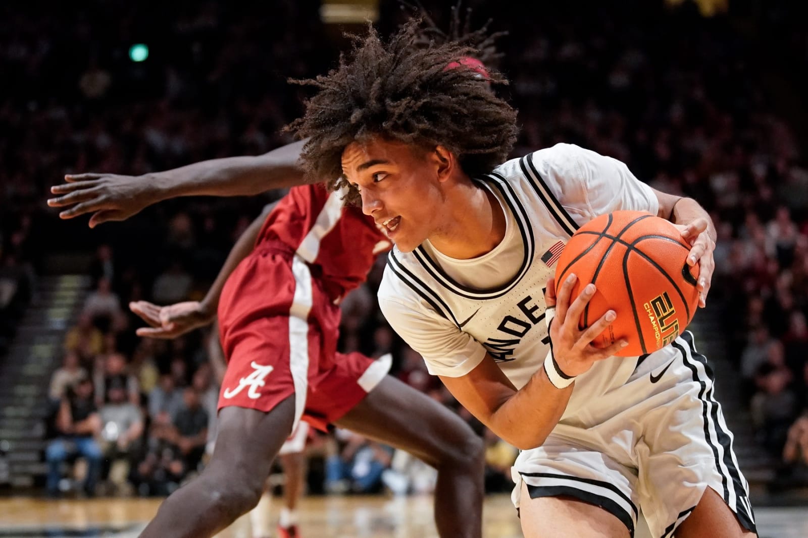 Vanderbilt defeats Alabama 96-90, Commodores remain only unbeaten team ...